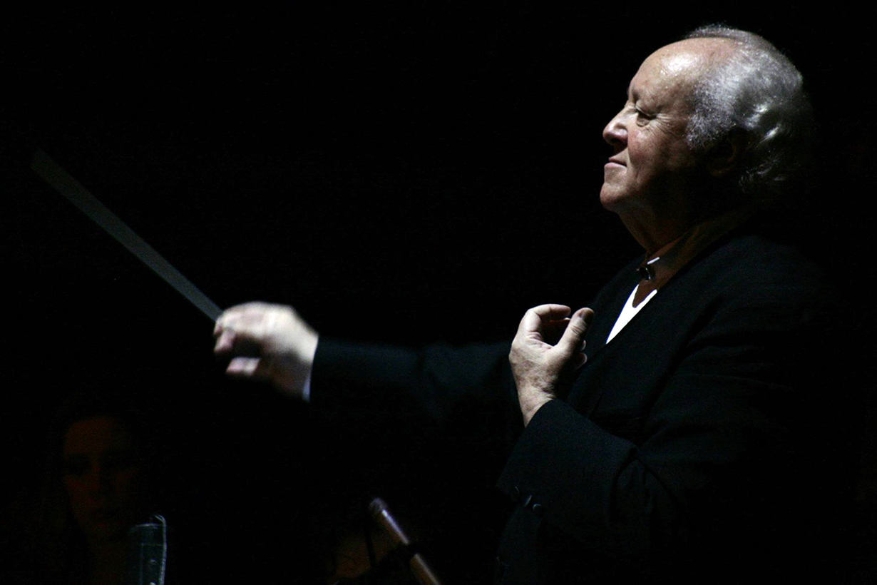 La Sinfonía N°5 del compositor argentino Mario Perusso tendrá su ...